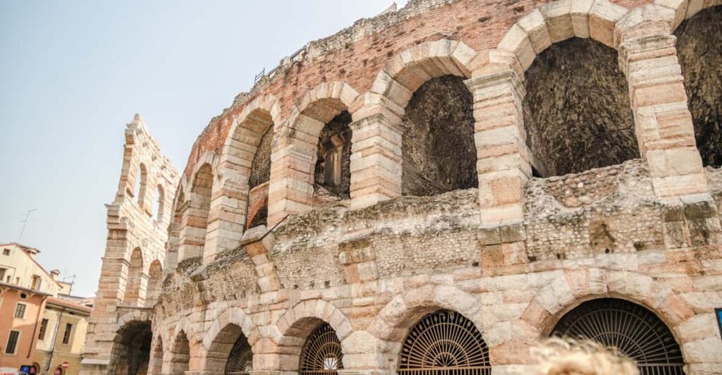 Verona Card with Verona Arena Priority Entrance