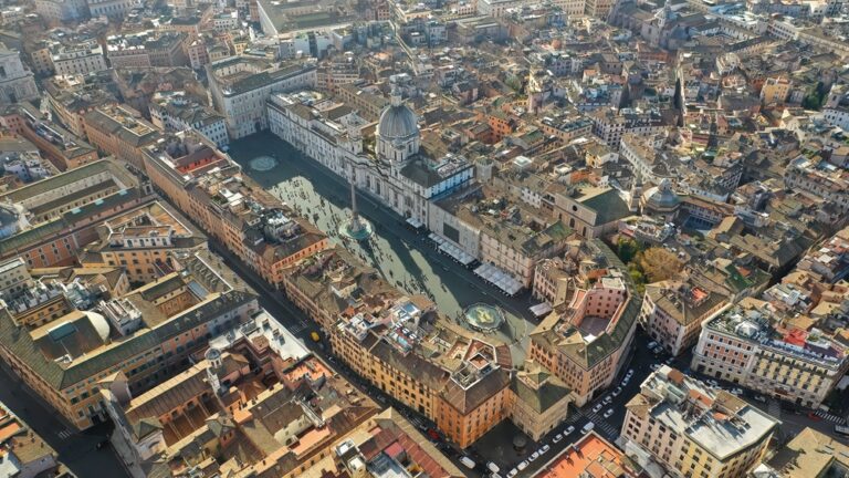 A Complete Guide to Piazza Navona in Rome - 2026